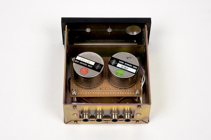 Neumann Line Transformer